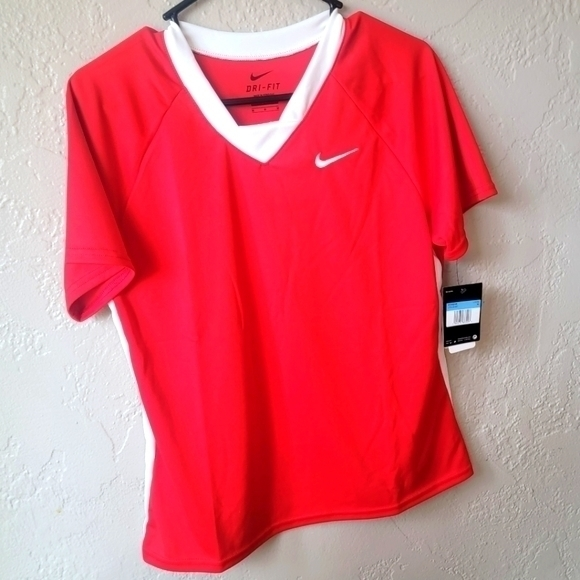 Nike | Tops | Nwt Nike Dry Fit | Poshmark